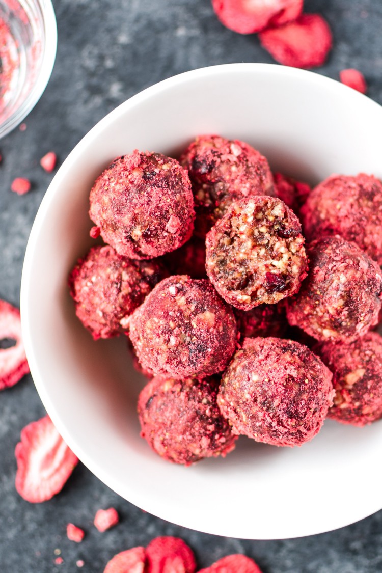 Spiced Berry Bliss Balls - Project Meal Plan