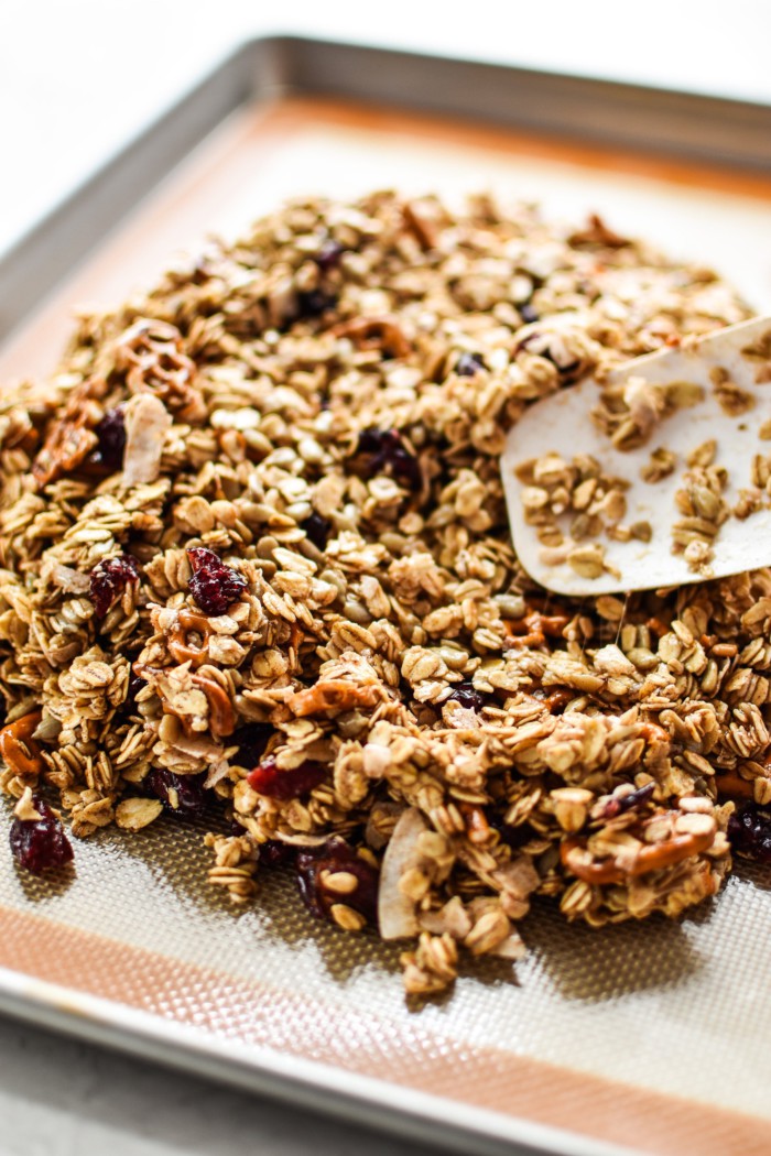 Super Clumpy Nut-Free Snack Mix Granola - Project Meal Plan