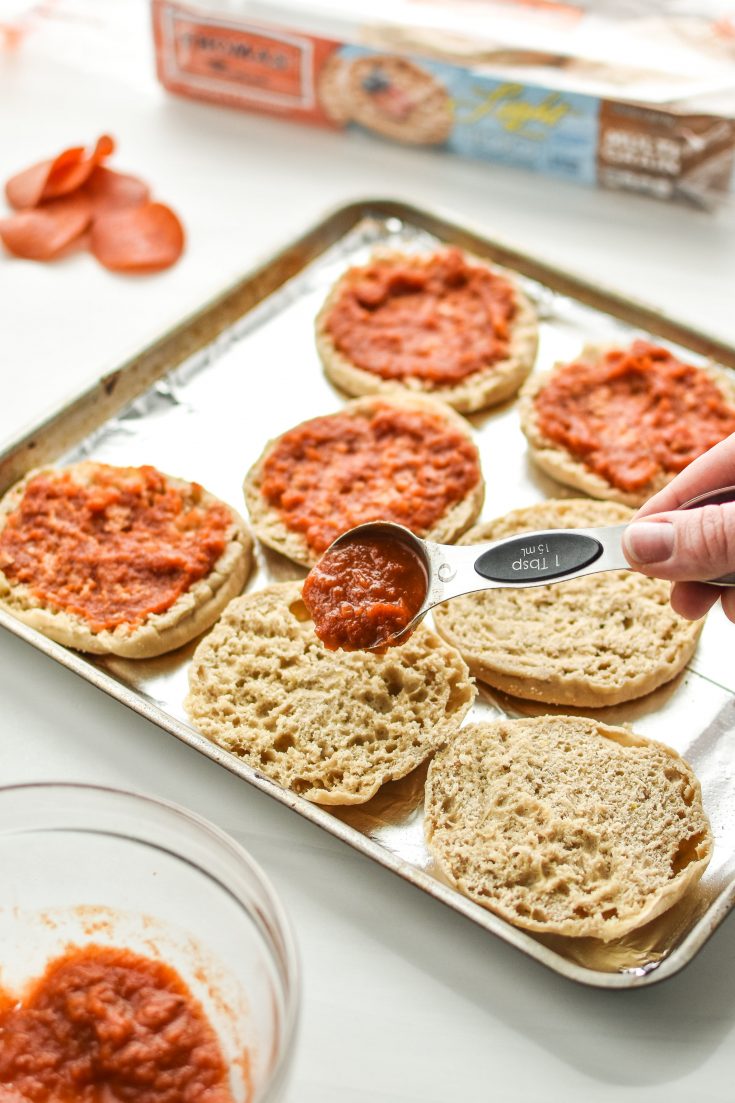 English Muffin Mini Pizzas Meal Prep - Project Meal Plan