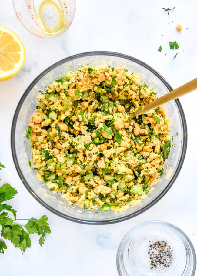 Herby Lemon Mashed Chickpea Salad - Project Meal Plan